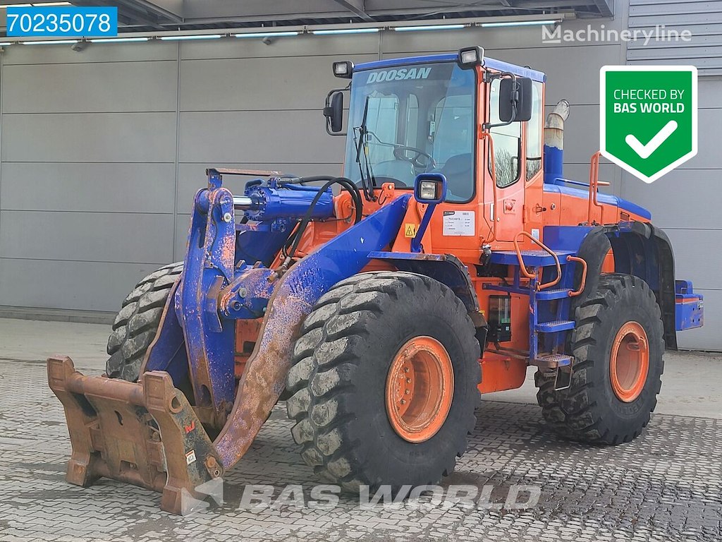 Doosan DL300 DUTCH DEALER MACHINE - NEW WATER PUMP prednji utovarivač