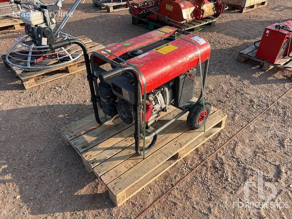 Prodaje se Materiel De Location Rental Equ benzinski generator na aukciji