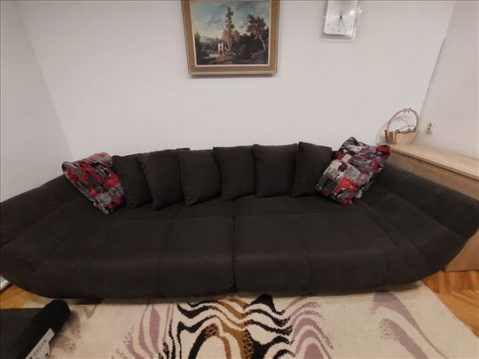 Mega sofa Lesnina