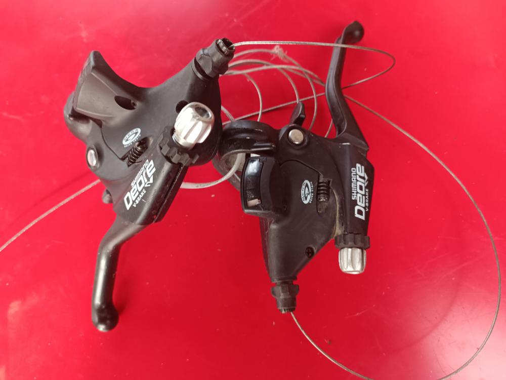 Shimano Deore rucice 3x9