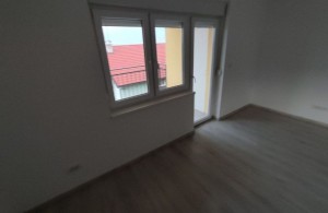 Prodajem Stan-Apartman, Sremska Kamenica, Novi Sad Okolica