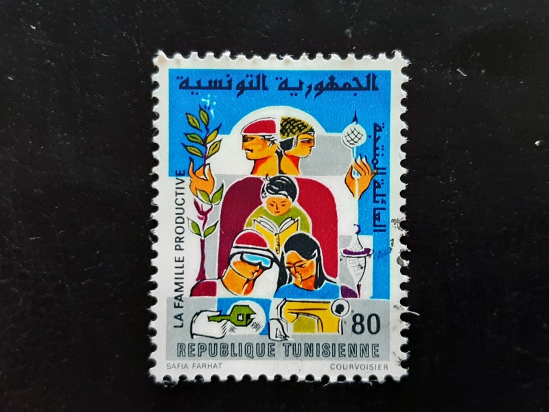 TUNISIENNE 1982