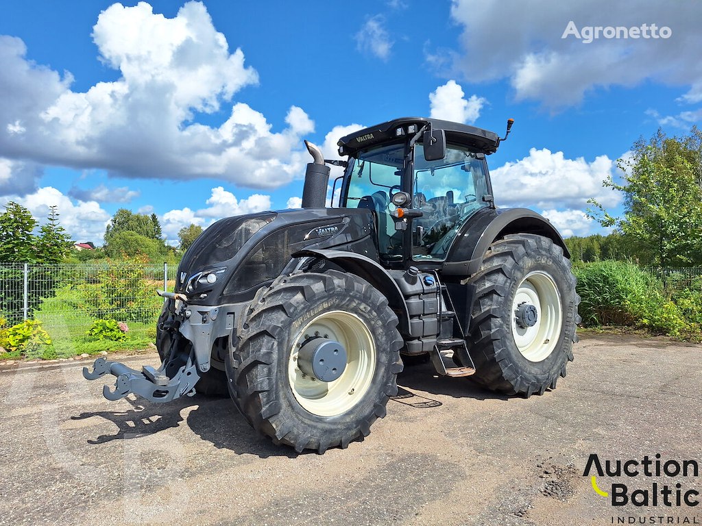 Prodaje se Valtra S374 traktor točkaš na aukciji