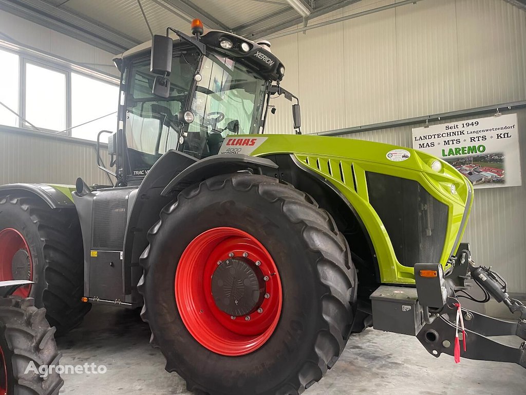 Claas Xerion 4000 VC traktor točkaš