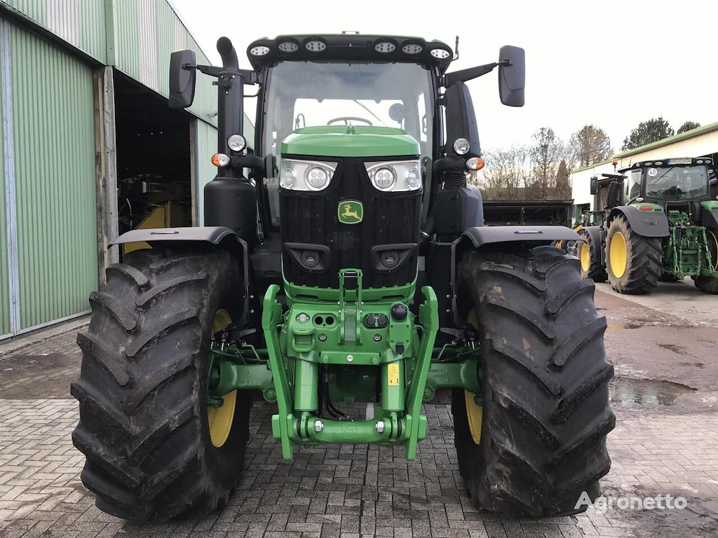 John Deere 6R 230 traktor točkaš