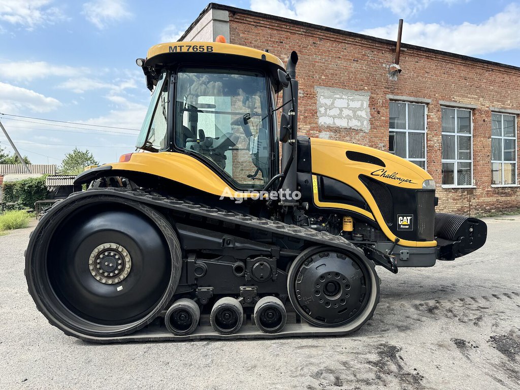 Challenger MT 765 V traktor guseničar