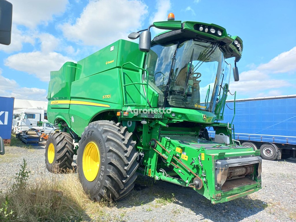 John Deere S770 kombajn za žito