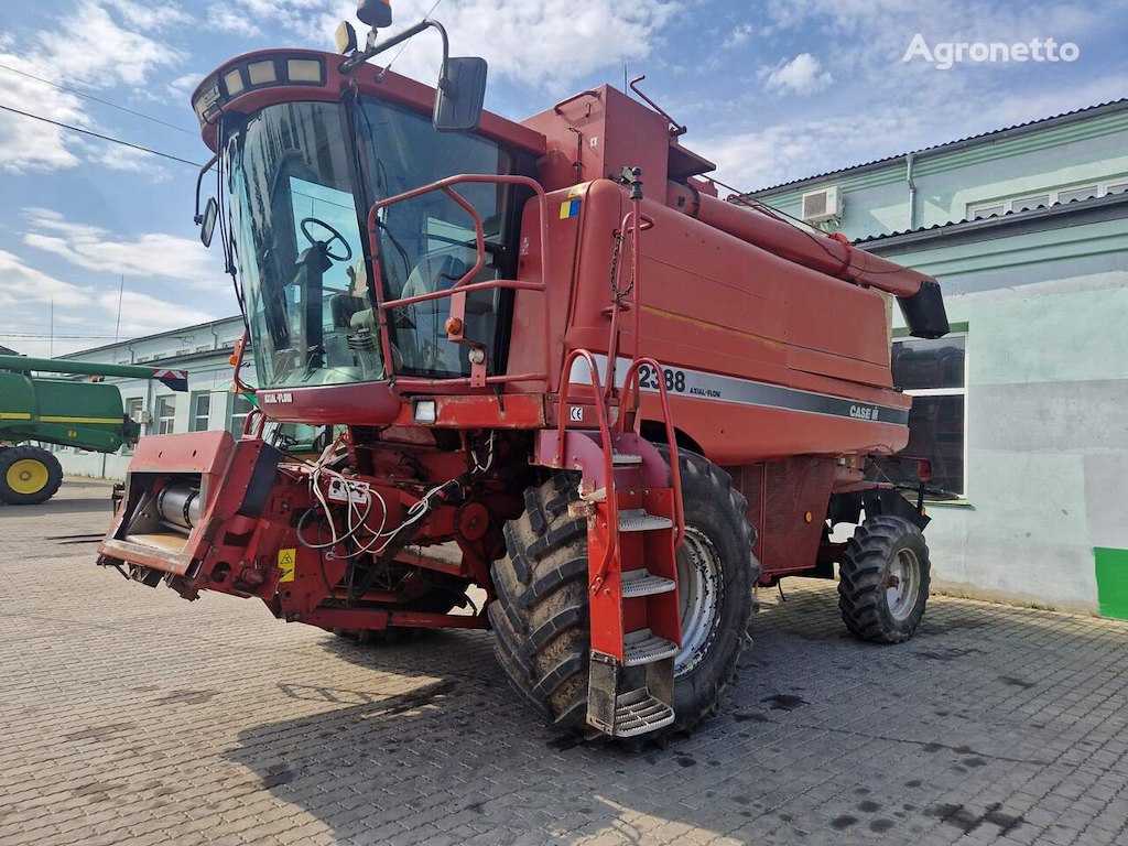 Case IH 2388 (V naiavnosti!) kombajn za žito