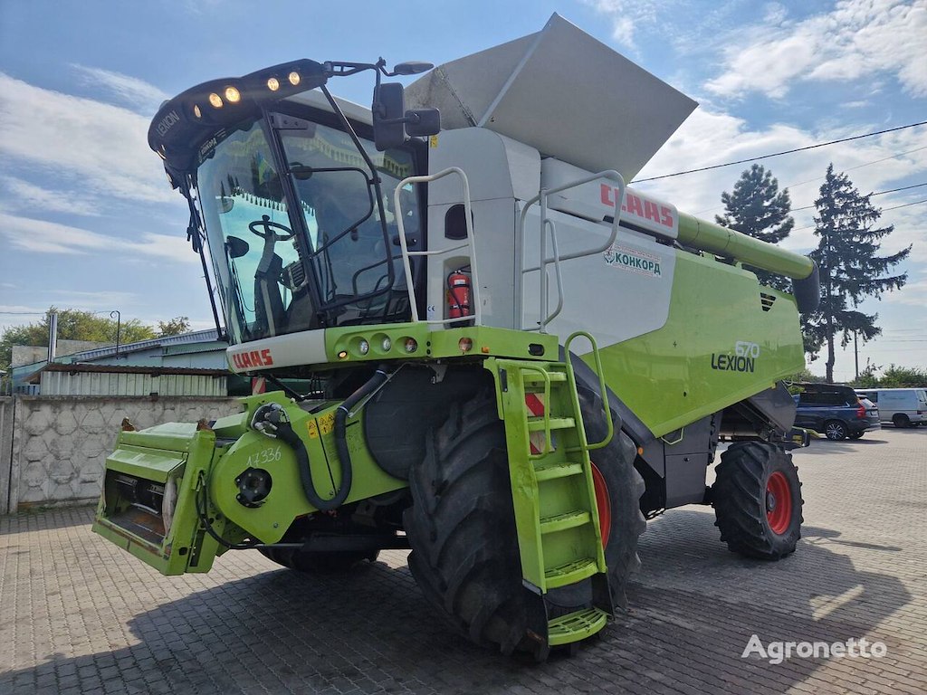 Claas Lexion 670 (V naiavnosti!) kombajn za žito