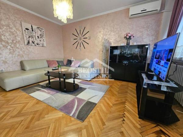 Kralja Milutina, Trosoban stan za izdavanje, 80m2, 1.000€