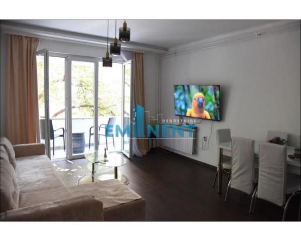 Dalmatinska, Trosoban stan za izdavanje, 70m2, 1.350€