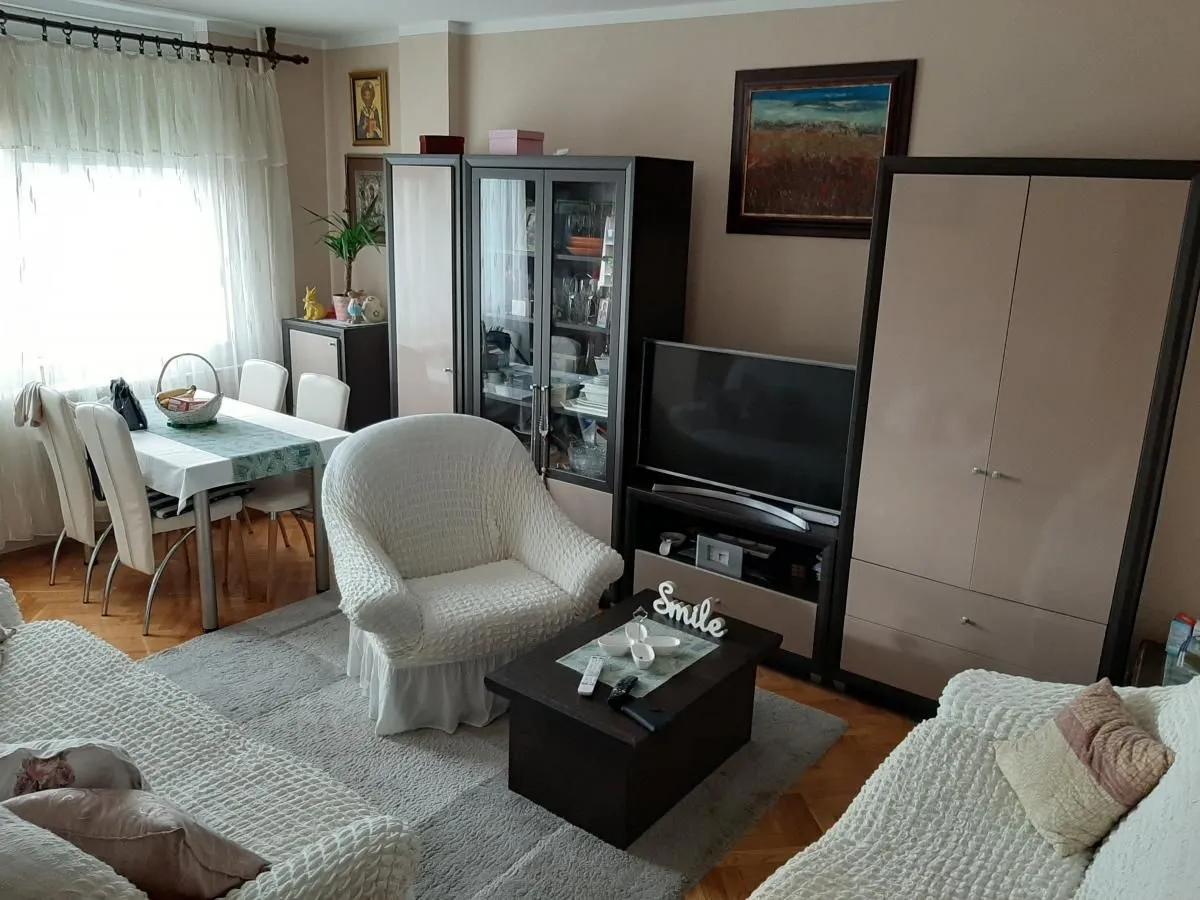 Izdavanje, dvosoban stan, 45m2, Nova Detelinara, Novi Sad, Novi Sad