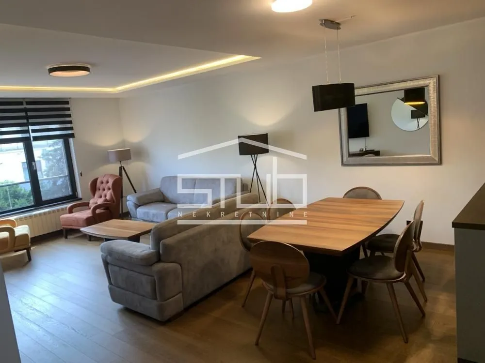 Izdavanje, trosoban stan, 90m2, Banovo Brdo, Beograd