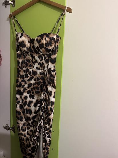 Haljina leopard print sa slicem