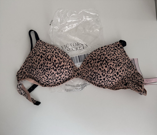 VICTORIA's SECRET brushalter nov