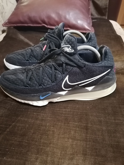 Nike LeBron 17 Low Original Patike Kosarkaske