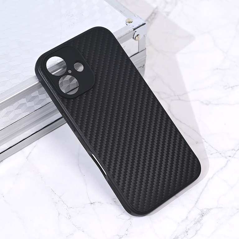 Maska Carbon fiber za iPhone 16 6.1 crna