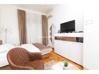 Stan na dan 1st Belgrade Apartment