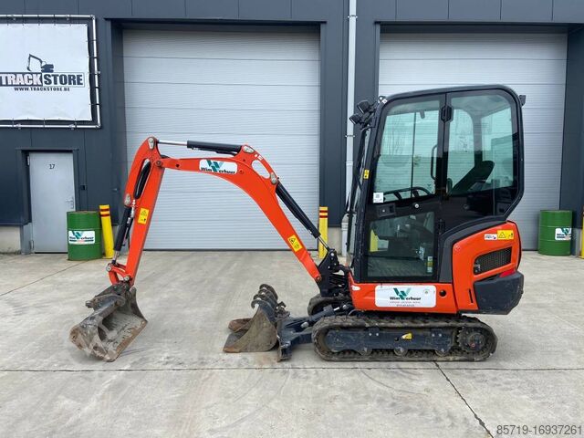 Mini bageri
Kubota KX 019-4