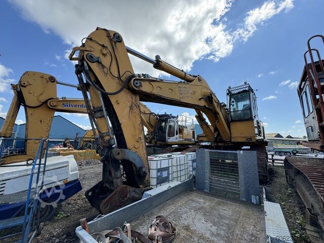 Bager
LIEBHERR R946B SHD