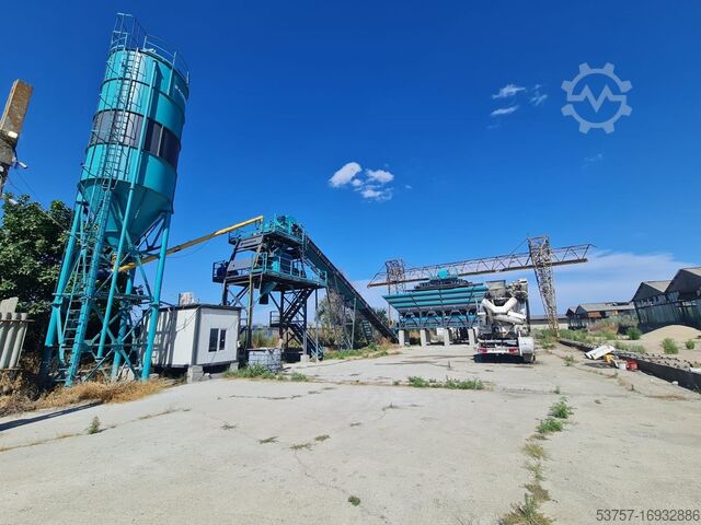 60 m3 / h stacionarna fabrika betona
Constmach 60 m3/h stationary concrete mixing plant