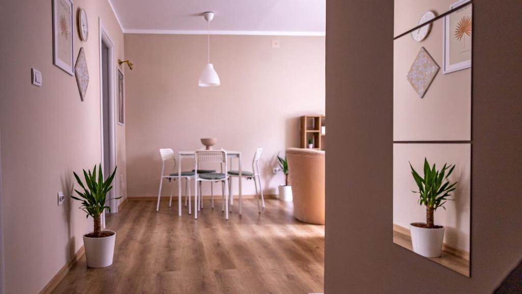 prevoz od/do aerodroma
Charna apartment Beograd Železnik