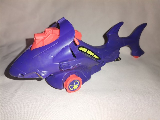 Vintage James Bond Junior 1991 S.C.U.M Shark