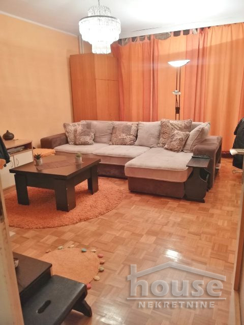 Stan,NOVI SAD,BULEVAR 70m2,162740€ , ID: 1055546