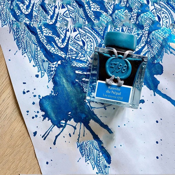 J.Herbin 1798 ink Kyanite du Népal