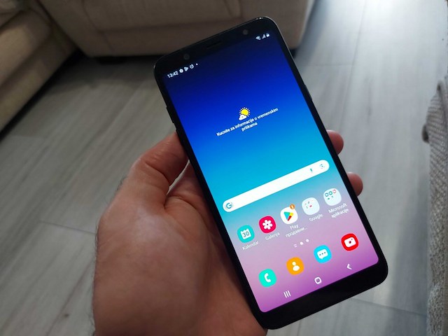 Samsung Galaxy A6+ / A6 plus - 3gb/32gb