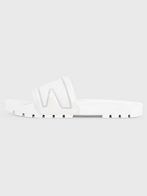 Calvin Klein Jeans TRUCK SLIDE IN Sliders
7234 RSD 5787 RSD