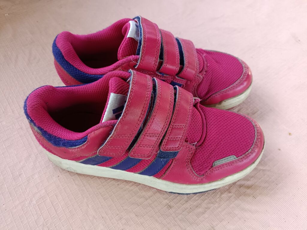 Adidas, Veličina - 32