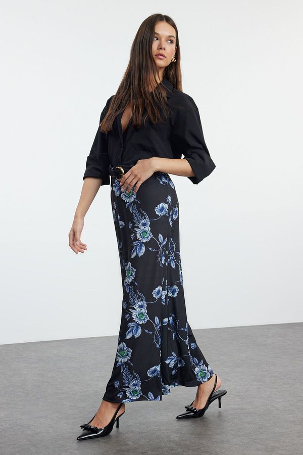 TRENDYOL BLACK FLORAL PRINTED A LINE/BELL CUT FLEXIBLE MAXI SKIRT
