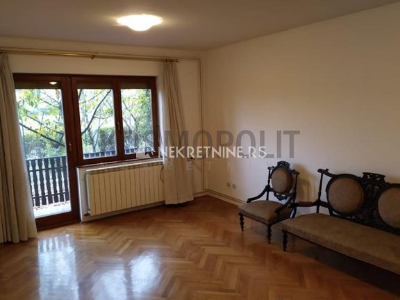 Zemun, Batajnica, Šangajska, Kuća, 176m2, 160000 EUR