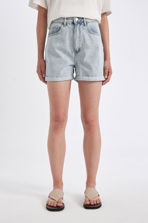 DEFACTO MOM FIT HIGH WAIST FOLDED LEG JEAN SHORTS