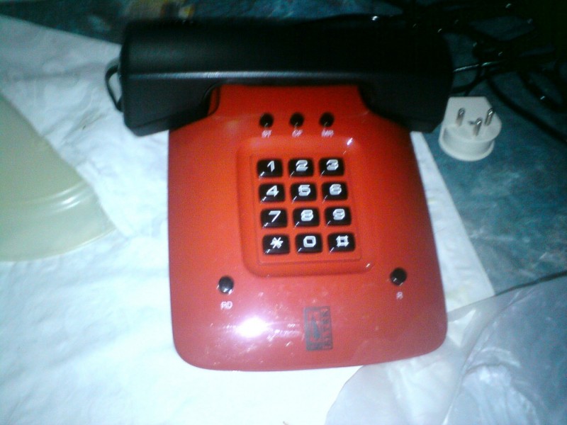 Telefon