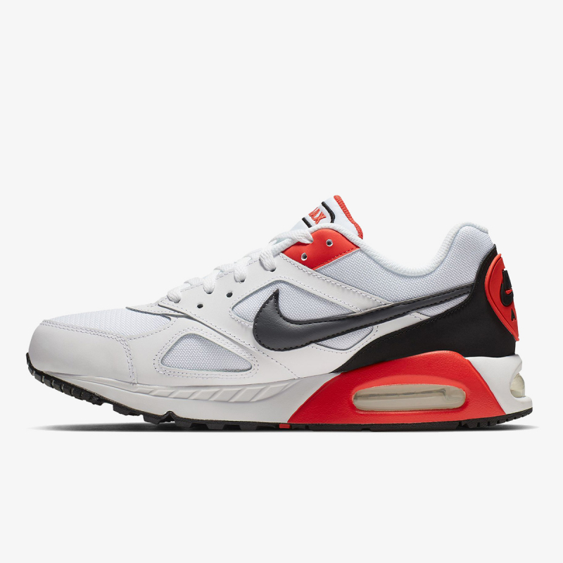 Nike Air Max Ivo