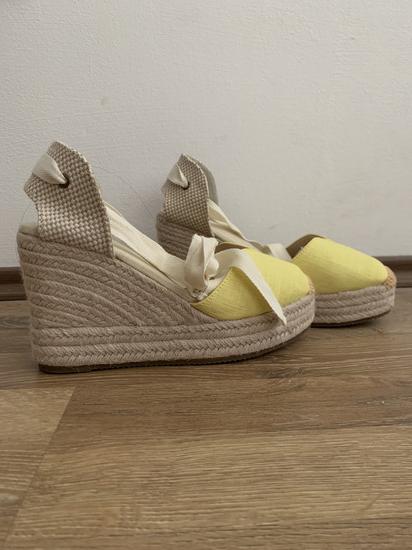 Espadrile