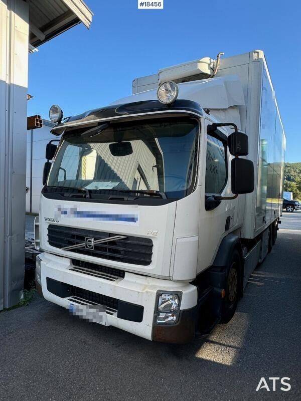 Volvo FE 340 kamion furgon