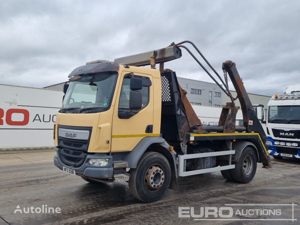 Prodaje se DAF 2015 DAF 4x2 Skip Loader Lorry, Extendable Arms, Easy Sheet, Rev podizač kontejnera na aukciji