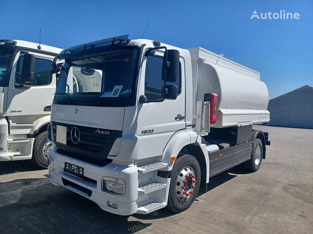 Mercedes-Benz Actros 1833 autocisterna za gorivo