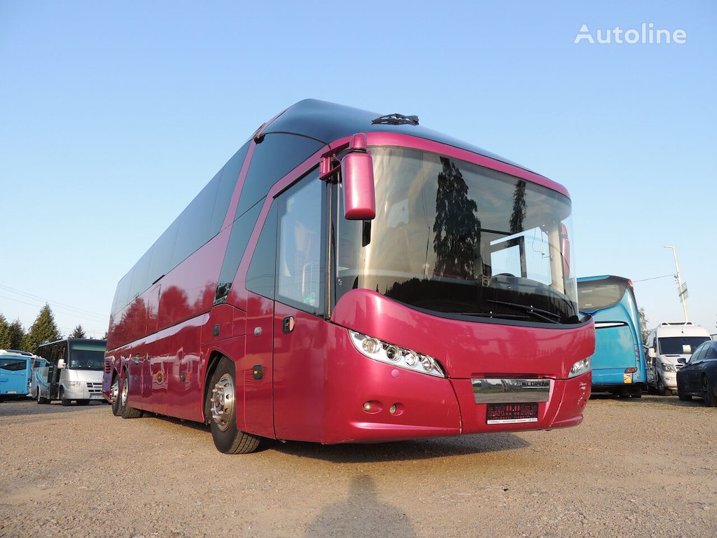 Neoplan STARLINER turistički autobus