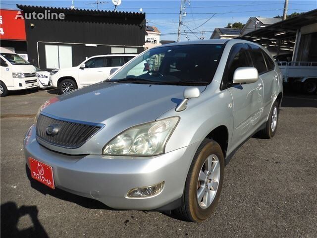 Toyota HARRIER krosover