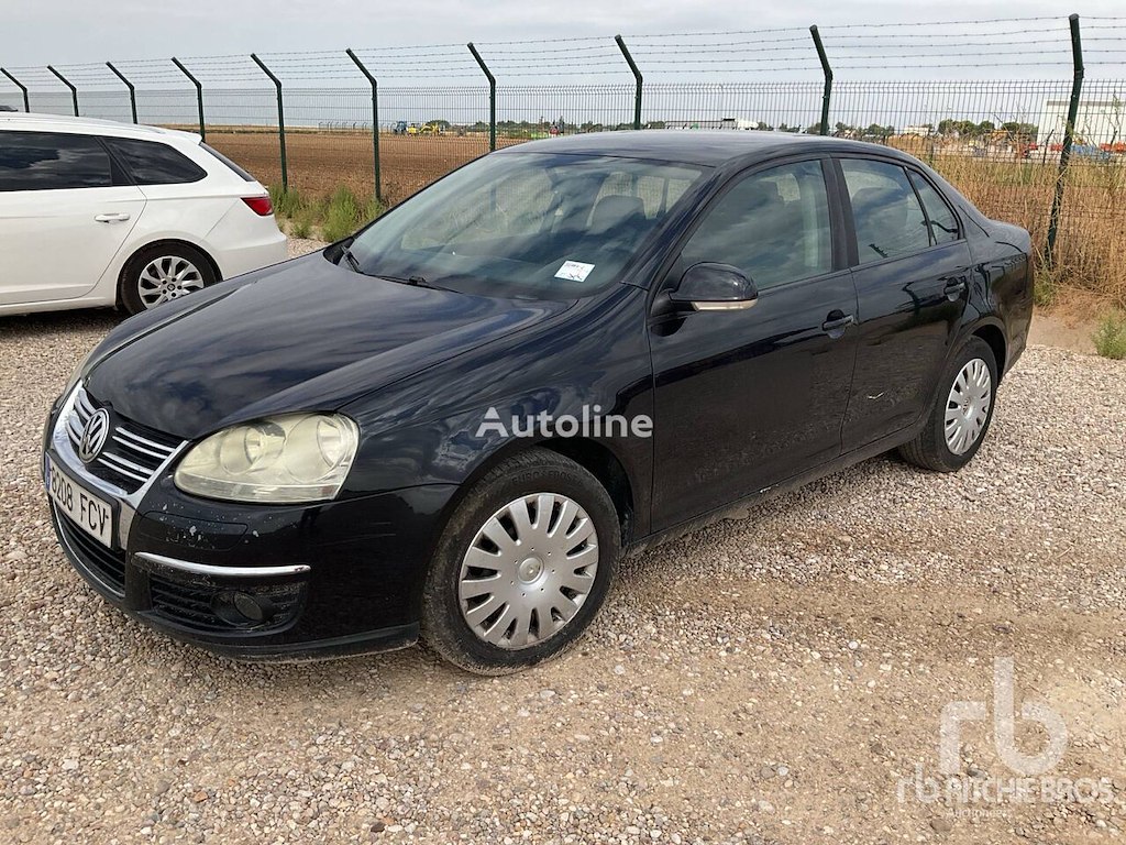 Prodaje se Volkswagen JETTA 1.9TDI krosover na aukciji