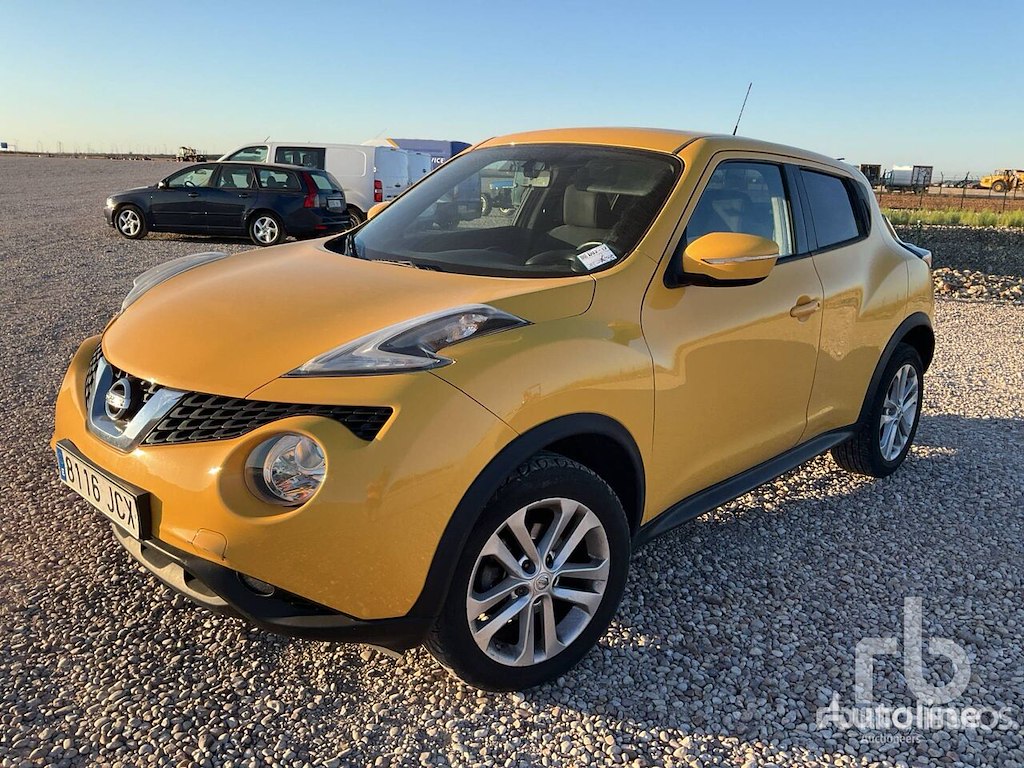 Prodaje se Nissan JUKE krosover na aukciji