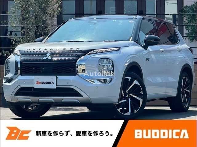 Mitsubishi OUTLANDER krosover