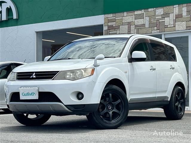 Mitsubishi OUTLANDER krosover