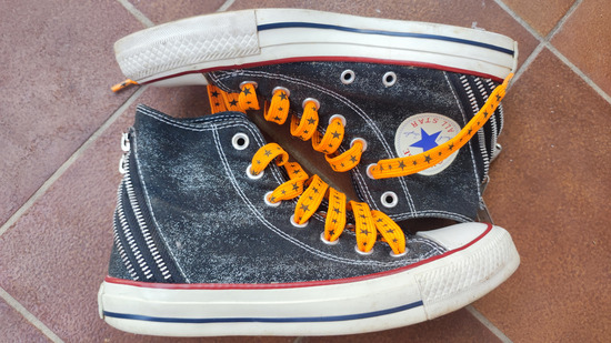 Starke converse