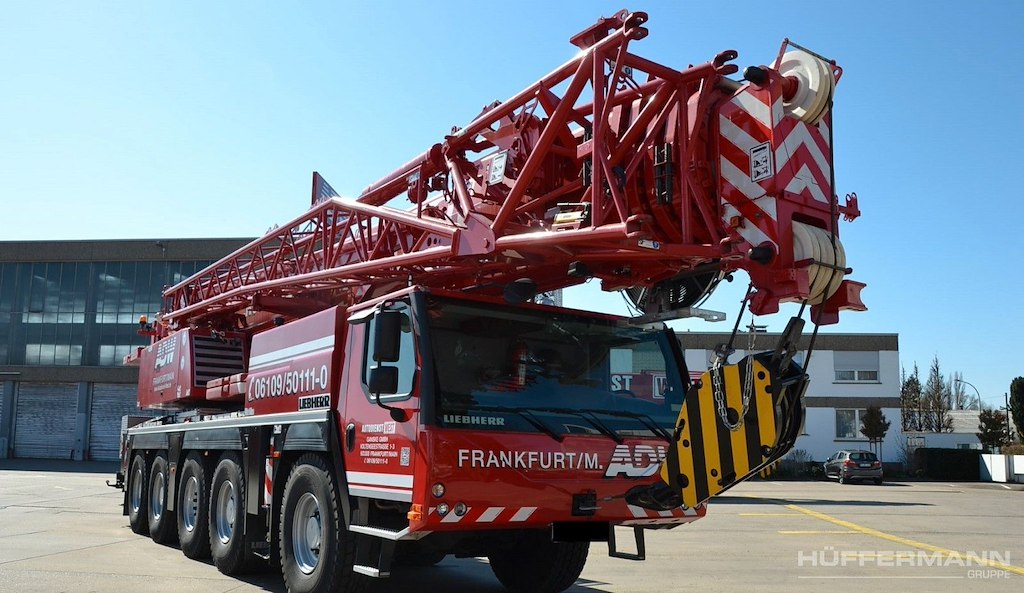 Liebherr LTM 1130-5.1 pokretna dizalica