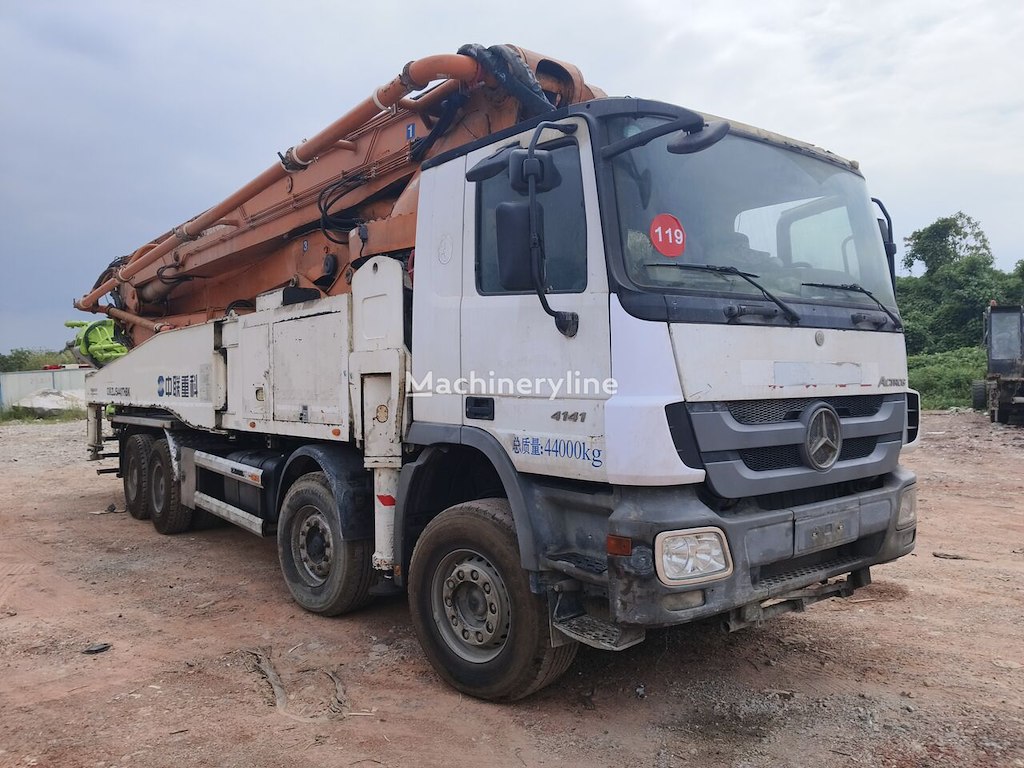 Zoomlion na šasiji Mercedes-Benz Used pump truck & 20m, 37m, 38m, 42m, 46m,49m 52m, 56m, 61m, 75m pumpa za beton